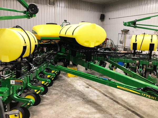 John Deere Fertilizer Tanks 2024 Lake State MFG 600 Gallon (1,200