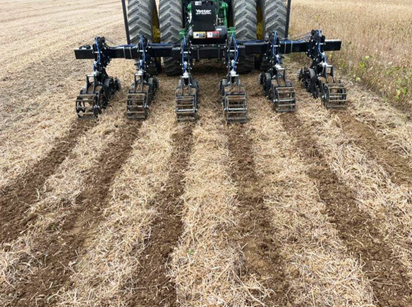 Yetter CC Strip Till Units Work in The Fall – FennigEquipment