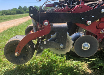 Hatchet Fertilizer Banding System – FennigEquipment